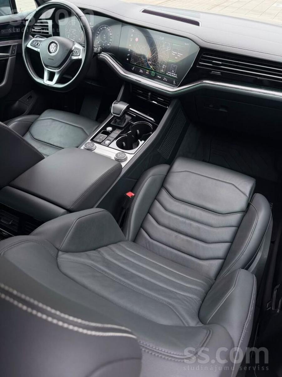 Pelēks Volkswagen Touareg 2019 Rīga, ar dzinēja tilpumu 3.00 L un nobraukumu 188 tūkst. km par 32000 €, foto 15 vietnē AUTOMOTO.COM.LV
