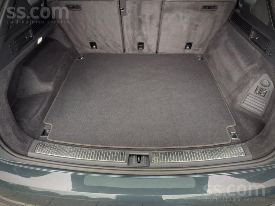 Pelēks Volkswagen Touareg 2019 Rīga, ar dzinēja tilpumu 3.00 L un nobraukumu 188 tūkst. km par 32000 €, foto 34 vietnē AUTOMOTO.COM.LV