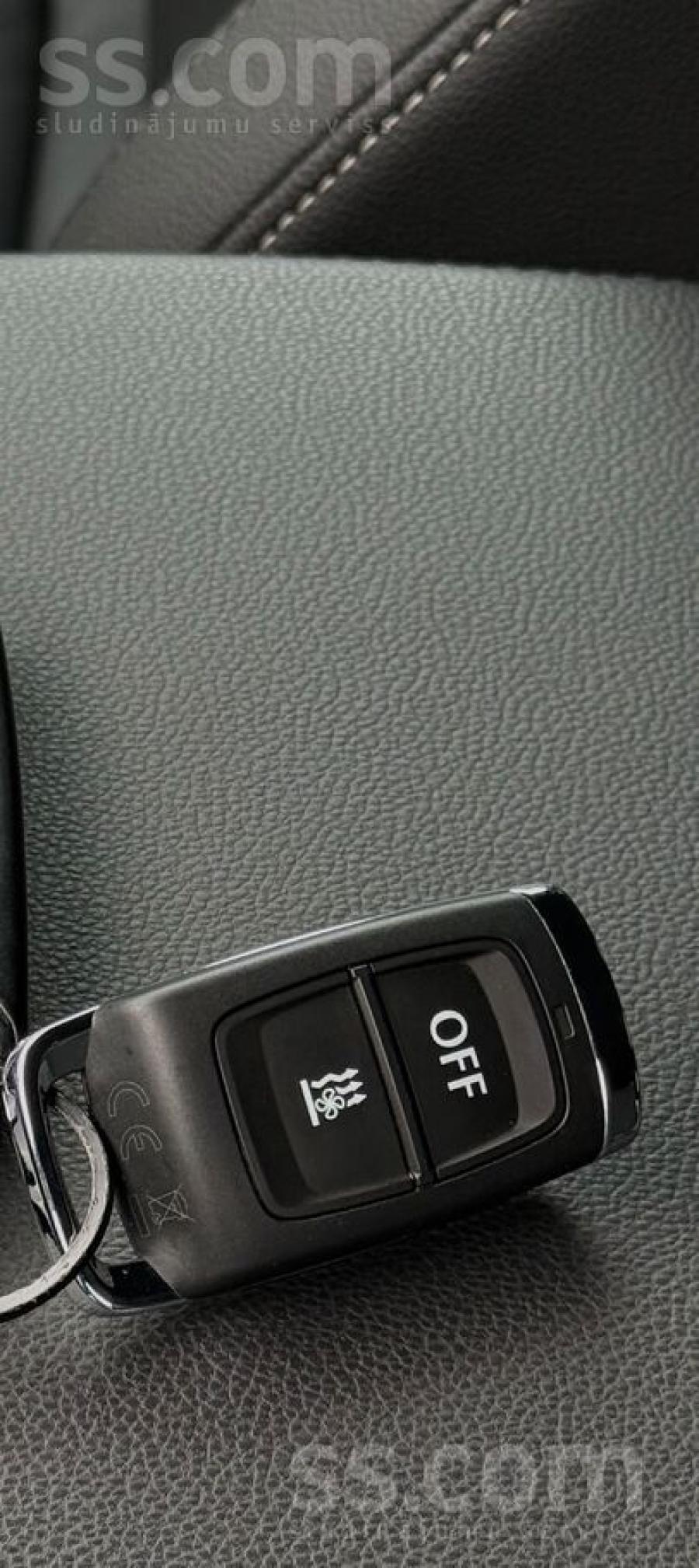 Pelēks Volkswagen Touareg 2019 Rīga, ar dzinēja tilpumu 3.00 L un nobraukumu 188 tūkst. km par 32000 €, foto 36 vietnē AUTOMOTO.COM.LV