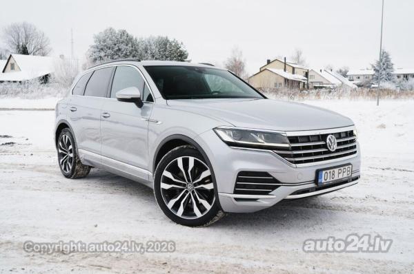 Pelēks Volkswagen Touareg 2020 Tartu, ar dzinēja tilpumu 3.00 L un nobraukumu 163 tūkst. km par 35900 €, foto 1 vietnē AUTOMOTO.COM.LV