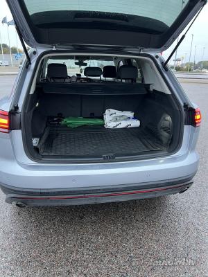 Pelēks Volkswagen Touareg 2020 Tallina, ar dzinēja tilpumu 3.00 L un nobraukumu 112 tūkst. km par 30500 €, foto 11 vietnē AUTOMOTO.COM.LV