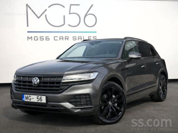 Grey Volkswagen Touareg 2021 in Riga, with an engine capacity of 3.00 L and mileage of 106 thousand km for 35990 €, photo 1 on AUTOMOTO.COM.LV
