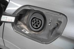 Grey Volkswagen Touareg 2021 in Vilnius, with an engine capacity of 3.00 L and mileage of 93 thousand km for 43900 €, photo 32 on AUTOMOTO.COM.LV