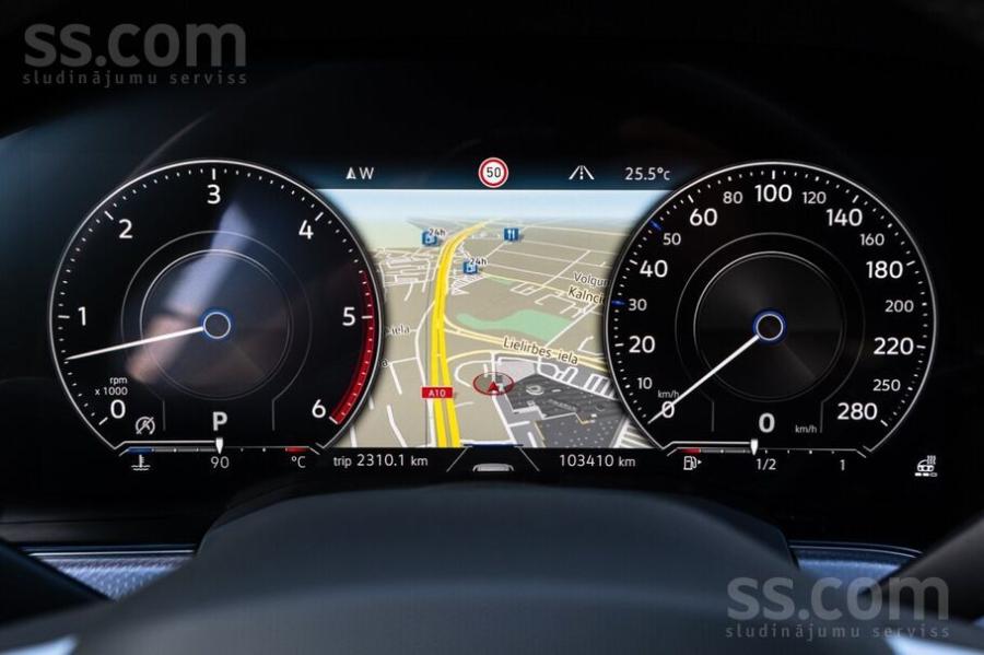 Pelēks Volkswagen Touareg 2022 Rīga, ar dzinēja tilpumu 3.00 L un nobraukumu 103 tūkst. km par 45700 €, foto 29 vietnē AUTOMOTO.COM.LV