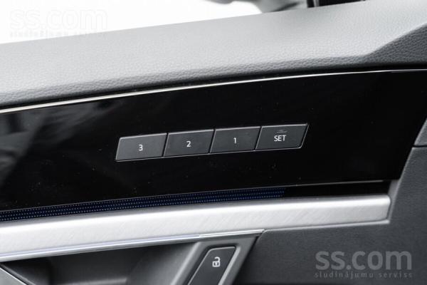 Pelēks Volkswagen Touareg 2022 Rīga, ar dzinēja tilpumu 3.00 L un nobraukumu 113 tūkst. km par 44900 €, foto 10 vietnē AUTOMOTO.COM.LV
