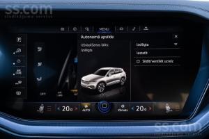 Grey Volkswagen Touareg 2023 in Riga, with an engine capacity of 3.00 L and mileage of 129 thousand km for 44900 €, photo 23 on AUTOMOTO.COM.LV