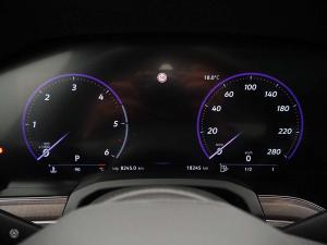 Pelēks Volkswagen Touareg 2024 Viļņa, ar dzinēja tilpumu 2.97 L un nobraukumu 18 tūkst. km par 59900 €, foto 23 vietnē AUTOMOTO.COM.LV