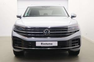 Pelēks Volkswagen Touareg 2024 Viļņa, ar dzinēja tilpumu 3.00 L un nobraukumu 65 tūkst. km par 55490 €, foto 7 vietnē AUTOMOTO.COM.LV