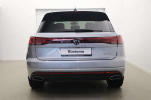 Pelēks Volkswagen Touareg 2024 Viļņa, ar dzinēja tilpumu 3.00 L un nobraukumu 65 tūkst. km par 55490 €, foto 8 vietnē AUTOMOTO.COM.LV