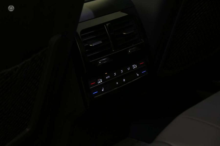 Pelēks Volkswagen Touareg 2024 Viļņa, ar dzinēja tilpumu 3.00 L un nobraukumu 65 tūkst. km par 55490 €, foto 14 vietnē AUTOMOTO.COM.LV