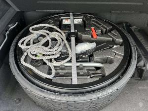 Grey Volkswagen Touareg 2024 in Vilnius, with an engine capacity of 2.97 L and mileage of 59 thousand km for 50250 €, photo 24 on AUTOMOTO.COM.LV