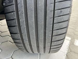 Grey Volkswagen Touareg 2024 in Vilnius, with an engine capacity of 2.97 L and mileage of 59 thousand km for 50250 €, photo 29 on AUTOMOTO.COM.LV