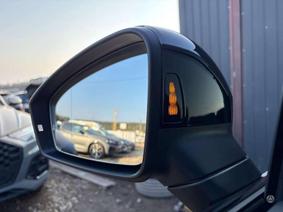 Pelēks Volkswagen Touareg 2025 Viļņa, ar dzinēja tilpumu 2.97 L un nobraukumu 17 tūkst. km par 75500 €, foto 11 vietnē AUTOMOTO.COM.LV