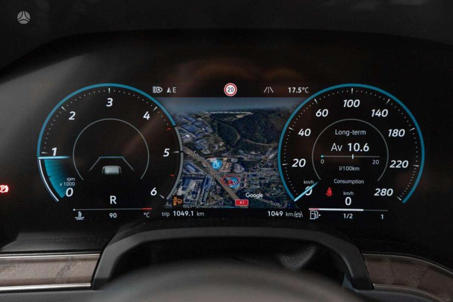 Pelēks Volkswagen Touareg 2025 Viļņa, ar dzinēja tilpumu 3.00 L un nobraukumu 41 tūkst. km par 55900 €, foto 13 vietnē AUTOMOTO.COM.LV