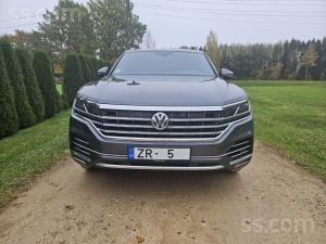 Серый Фольксваген Туарег 2019 в Айзкраукле, объемом двигателя 3.00 л и пробегом 160 тыс. км за 33800 €, фото 3 на AUTOMOTO.COM.LV