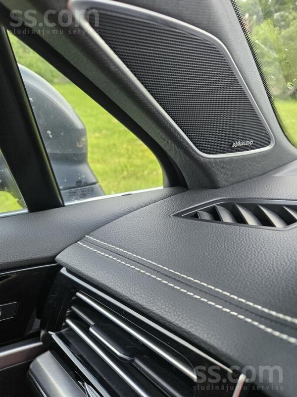 Pelēks Volkswagen Touareg 2019 Aizkraukle, ar dzinēja tilpumu 3.00 L un nobraukumu 160 tūkst. km par 33800 €, foto 8 vietnē AUTOMOTO.COM.LV