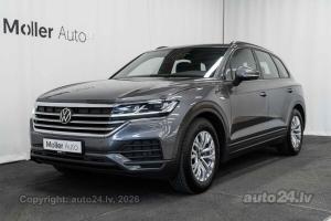 Grey Volkswagen Touareg 2023 in Tallinn, with an engine capacity of 3.00 L and mileage of 151 thousand km for 39200 €, photo  on AUTOMOTO.COM.LV
