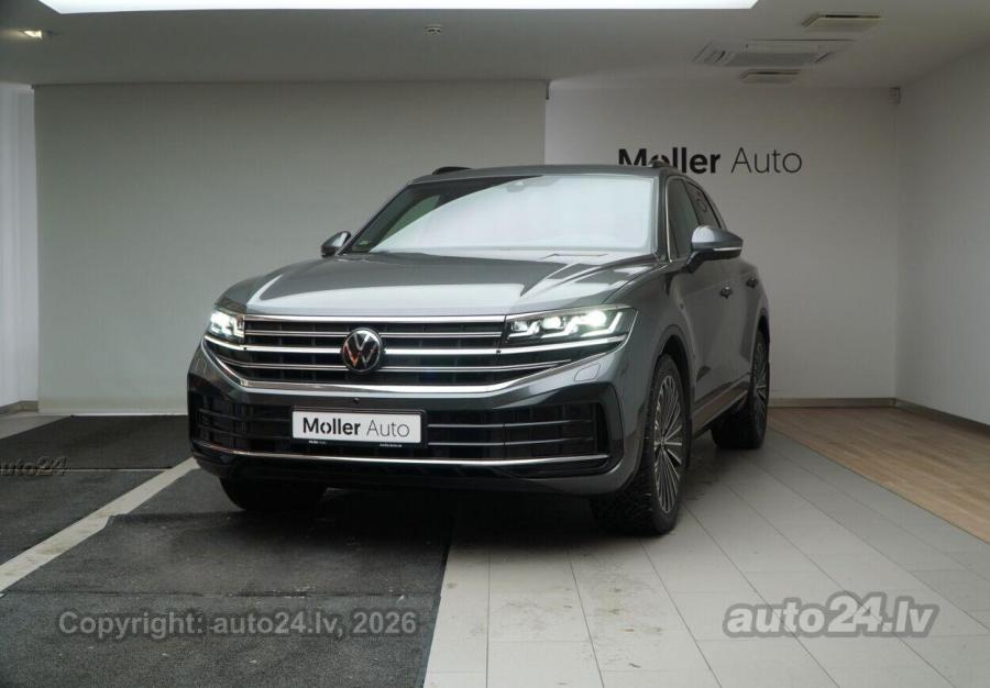 Pelēks Volkswagen Touareg 2024 Tallina, ar dzinēja tilpumu 3.00 L un nobraukumu 0 tūkst. km par 65000 €, foto 1 vietnē AUTOMOTO.COM.LV