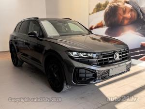 Pelēks Volkswagen Touareg 2026 Viljandi, ar dzinēja tilpumu 3.00 L un nobraukumu 10 tūkst. km par 71500 €, foto  vietnē AUTOMOTO.COM.LV