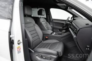 Volkswagen Touareg 2025 in Riga, with an engine capacity of 3.00 L and mileage of 24 thousand km for 63500 €, photo 6 on AUTOMOTO.COM.LV