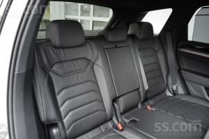 Volkswagen Touareg 2025 in Riga, with an engine capacity of 3.00 L and mileage of 24 thousand km for 63500 €, photo 8 on AUTOMOTO.COM.LV
