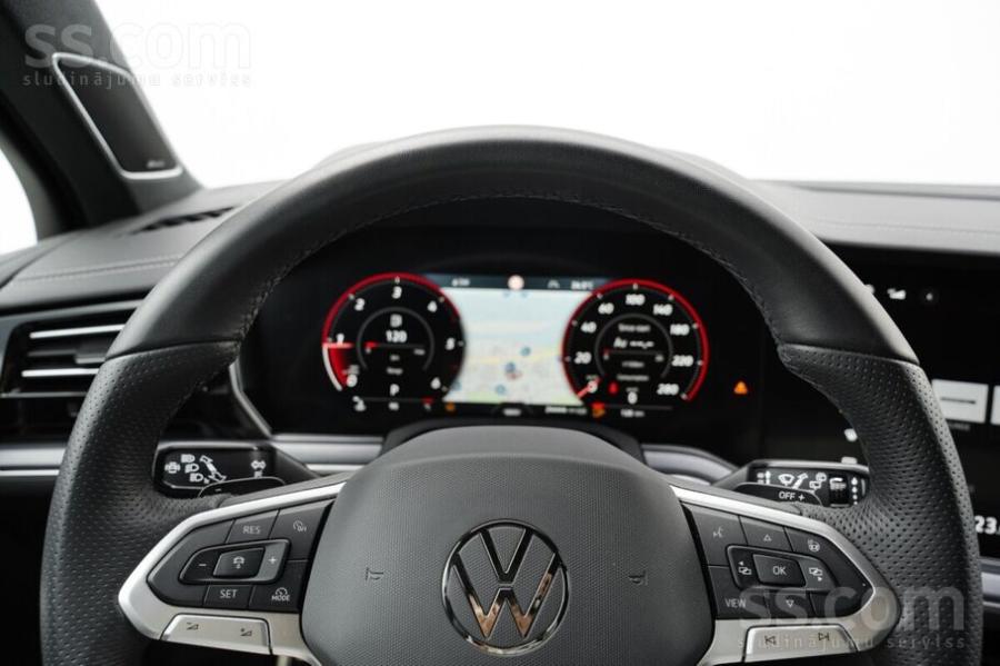 Volkswagen Touareg 2025 in Riga, with an engine capacity of 3.00 L and mileage of 24 thousand km for 63500 €, photo 18 on AUTOMOTO.COM.LV
