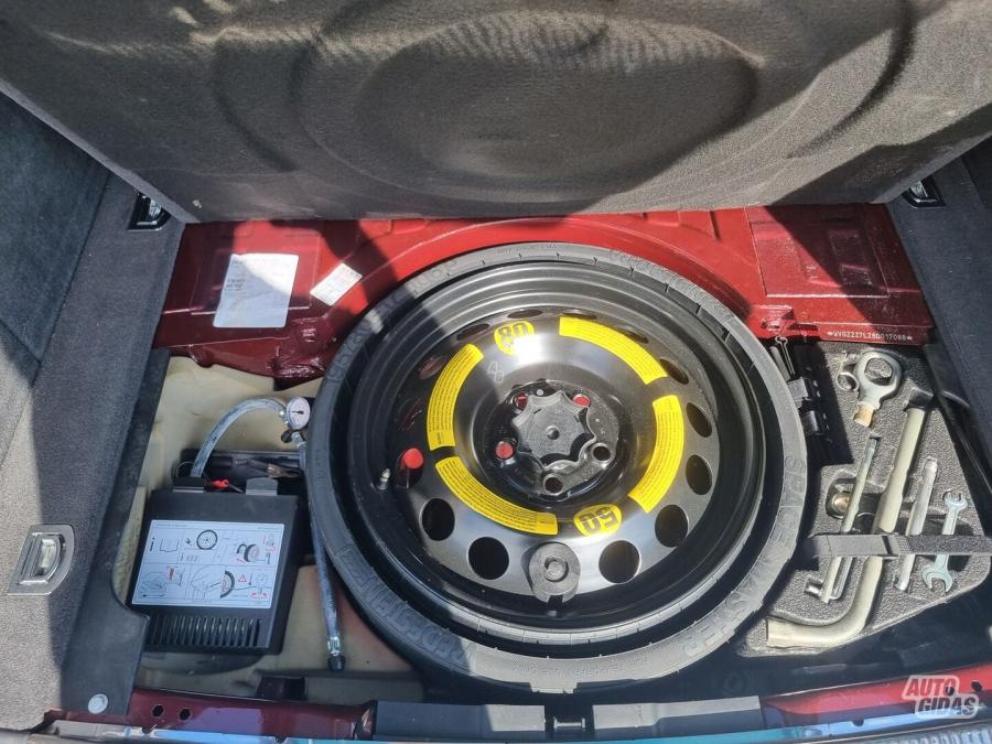 Red Volkswagen Touareg 2007 in Klaipeda, with an engine capacity of 2.50 L and mileage of 219 thousand km for 3700 €, photo 19 on AUTOMOTO.COM.LV