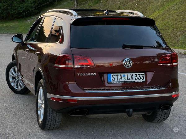 Фольксваген Туарег 2017 в Ионава на AUTOMOTO.COM.LV Красный Фольксваген Туарег 2017 в Ионава, объемом двигателя 3.00 л и пробегом 247 тыс. км за 15999 €, фото 8 на AUTOMOTO.COM.LV