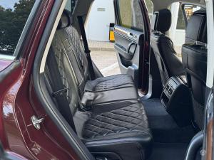 Sarkans Volkswagen Touareg 2017 Jonava, ar dzinēja tilpumu 3.00 L un nobraukumu 247 tūkst. km par 15999 €, foto 24 vietnē AUTOMOTO.COM.LV