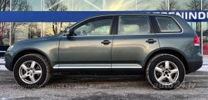 Volkswagen Touareg 2006 in Narva, with an engine capacity of 3.00 L and mileage of 303 thousand km for 2999 €, photo 3 on AUTOMOTO.COM.LV