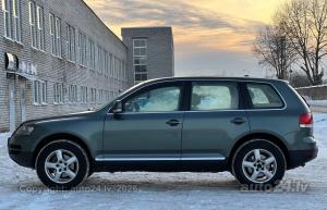 Volkswagen Touareg 2006 in Narva, with an engine capacity of 3.00 L and mileage of 303 thousand km for 2999 €, photo 7 on AUTOMOTO.COM.LV