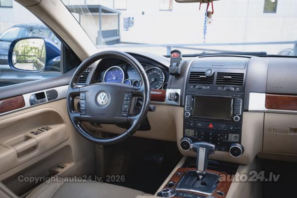 Volkswagen Touareg 2008 Tartu, ar dzinēja tilpumu 3.00 L un nobraukumu 369 tūkst. km par 5499 €, foto 6 vietnē AUTOMOTO.COM.LV