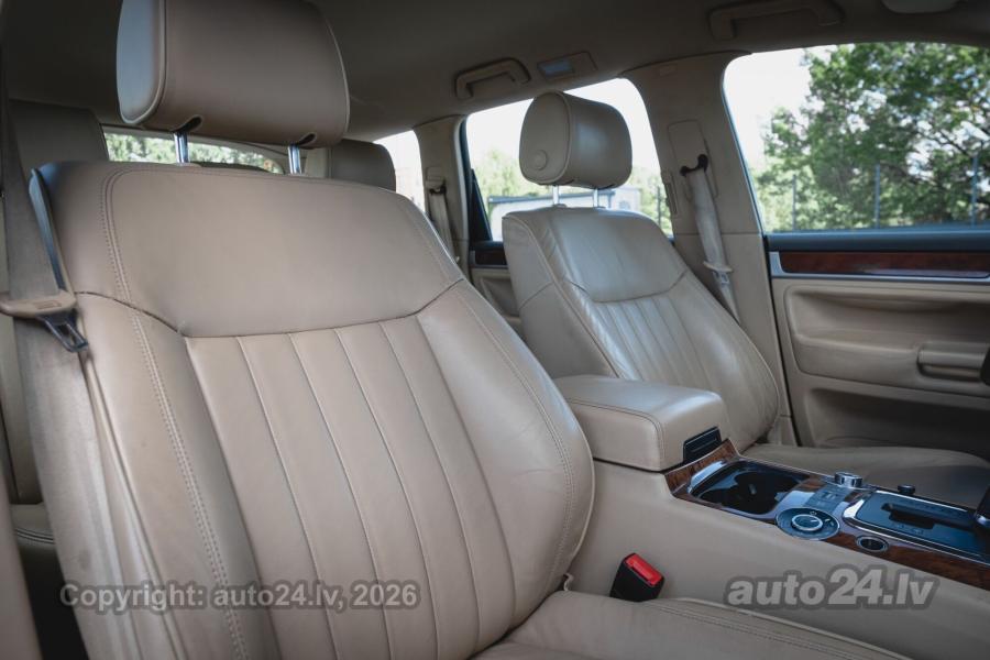 Volkswagen Touareg 2008 Tartu, ar dzinēja tilpumu 3.00 L un nobraukumu 369 tūkst. km par 5499 €, foto 13 vietnē AUTOMOTO.COM.LV
