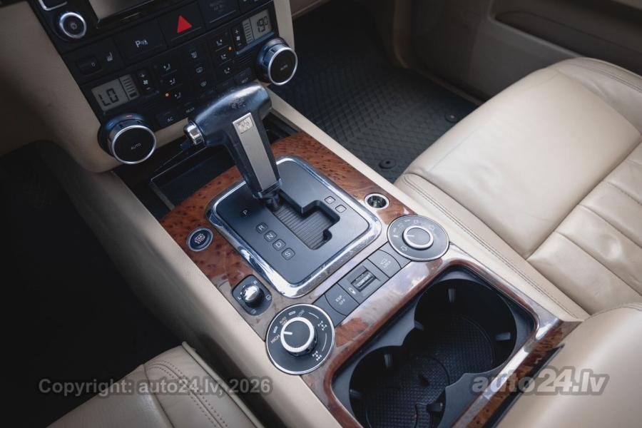 Volkswagen Touareg 2008 Tartu, ar dzinēja tilpumu 3.00 L un nobraukumu 369 tūkst. km par 5499 €, foto 19 vietnē AUTOMOTO.COM.LV