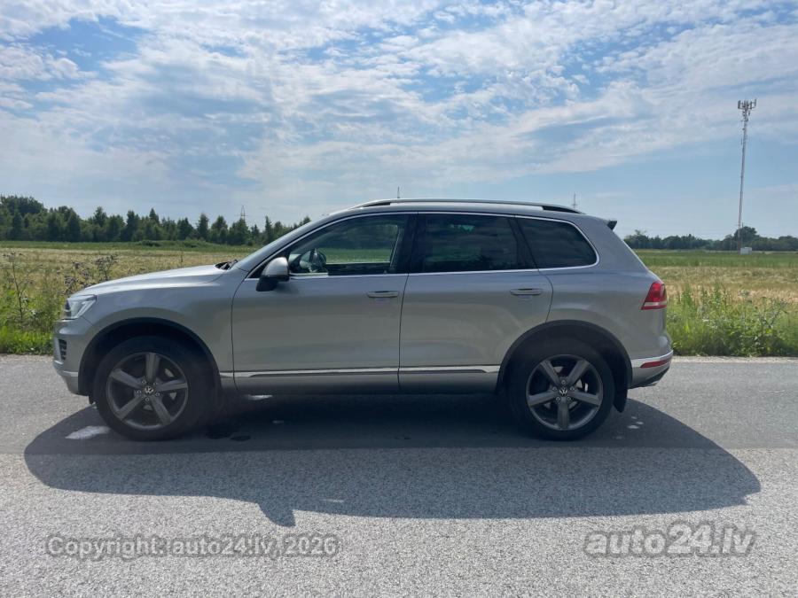 Volkswagen Touareg 2015 Tallina, ar dzinēja tilpumu 3.00 L un nobraukumu 196 tūkst. km par 18200 €, foto 7 vietnē AUTOMOTO.COM.LV