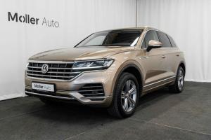 Volkswagen Touareg 2018 in Tallinn, with an engine capacity of 3.00 L and mileage of 194 thousand km for 29900 €, photo  on AUTOMOTO.COM.LV