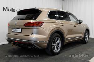 Volkswagen Touareg 2018 in Tallinn, with an engine capacity of 3.00 L and mileage of 194 thousand km for 29900 €, photo 5 on AUTOMOTO.COM.LV