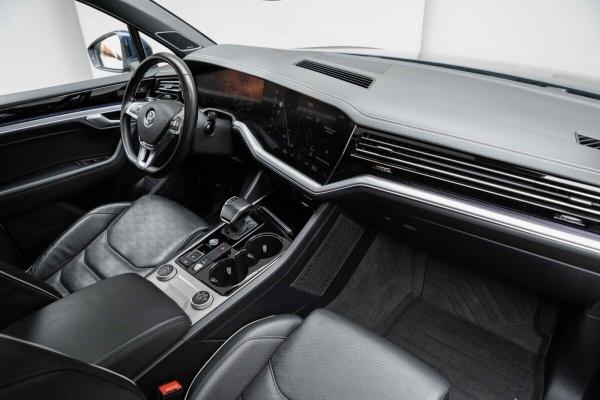Фольксваген Туарег 2019 в Пеэтри, объемом двигателя 3.00 л и пробегом 188 тыс. км за 31650 €, фото 11 на AUTOMOTO.COM.LV