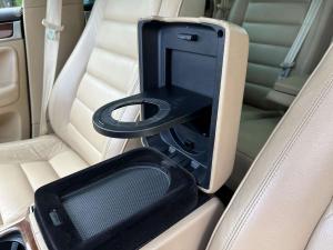 Balts Volkswagen Touareg 2007 Viļņa, ar dzinēja tilpumu 3.19 L un nobraukumu 325 tūkst. km par 3350 €, foto 27 vietnē AUTOMOTO.COM.LV