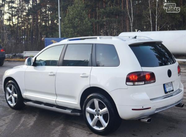 Balts Volkswagen Touareg 2008 Varėna, ar dzinēja tilpumu 3.60 L un nobraukumu 311 tūkst. km par 3300 €, foto 5 vietnē AUTOMOTO.COM.LV