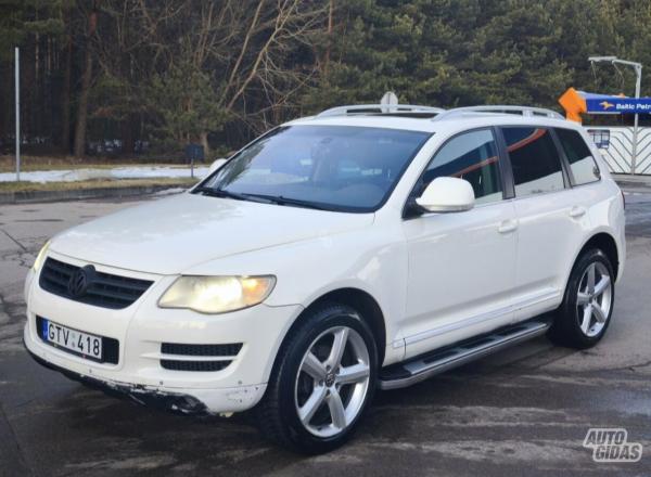 Balts Volkswagen Touareg 2008 Varėna, ar dzinēja tilpumu 3.60 L un nobraukumu 311 tūkst. km par 3300 €, foto 7 vietnē AUTOMOTO.COM.LV