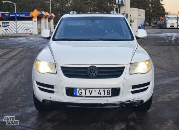 Balts Volkswagen Touareg 2008 Varėna, ar dzinēja tilpumu 3.60 L un nobraukumu 311 tūkst. km par 3300 €, foto 8 vietnē AUTOMOTO.COM.LV