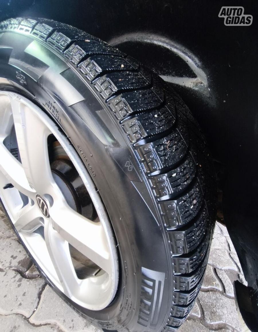 Balts Volkswagen Touareg 2008 Varėna, ar dzinēja tilpumu 3.60 L un nobraukumu 322 tūkst. km par 3100 €, foto 17 vietnē AUTOMOTO.COM.LV
