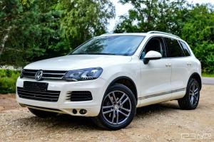 Balts Volkswagen Touareg 2010 Kretinga, ar dzinēja tilpumu 3.00 L un nobraukumu 335 tūkst. km par 9300 €, foto  vietnē AUTOMOTO.COM.LV