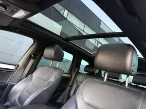 White Volkswagen Touareg 2011 in Panevezys, with an engine capacity of 2.97 L and mileage of 197 thousand km for 11200 €, photo 18 on AUTOMOTO.COM.LV
