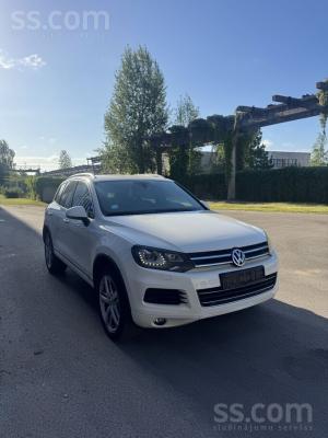 Balts Volkswagen Touareg 2011 Jūrmala, ar dzinēja tilpumu 3.00 L un nobraukumu 0 tūkst. km par 4999 €, foto  vietnē AUTOMOTO.COM.LV