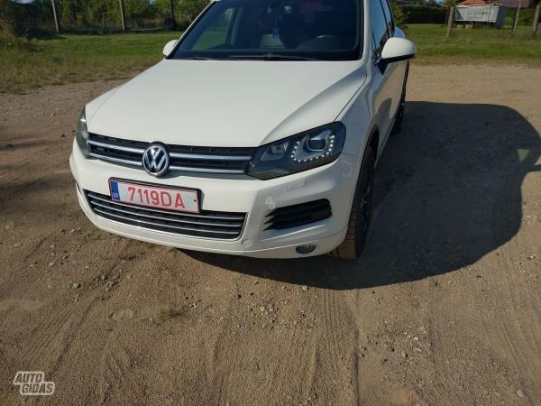 Balts Volkswagen Touareg 2011 Utena, ar dzinēja tilpumu 3.00 L un nobraukumu 206 tūkst. km par 9000 €, foto 2 vietnē AUTOMOTO.COM.LV