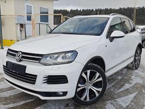 Balts Volkswagen Touareg 2012 Viļņa, ar dzinēja tilpumu 2.97 L un nobraukumu 269 tūkst. km par 13400 €, foto  vietnē AUTOMOTO.COM.LV