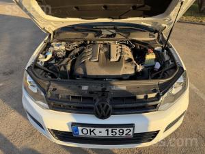 Balts Volkswagen Touareg 2012 Aizkraukle, ar dzinēja tilpumu 3.00 L un nobraukumu 327 tūkst. km par 8970 €, foto 21 vietnē AUTOMOTO.COM.LV