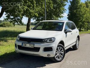 Balts Volkswagen Touareg 2012 Aizkraukle, ar dzinēja tilpumu 3.00 L un nobraukumu 327 tūkst. km par 8970 €, foto 26 vietnē AUTOMOTO.COM.LV